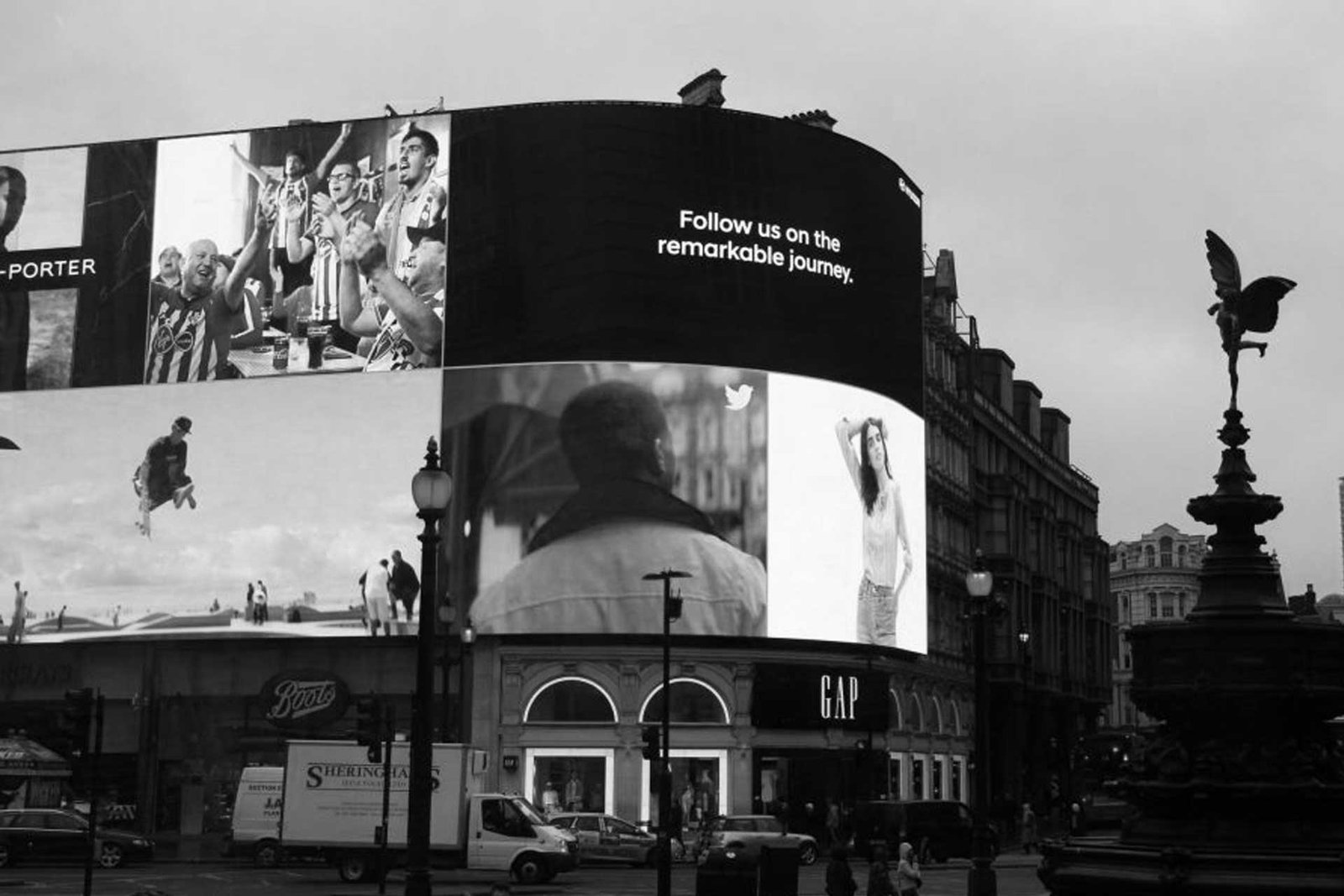 How do 3D Digital Billboards Work? - Delta